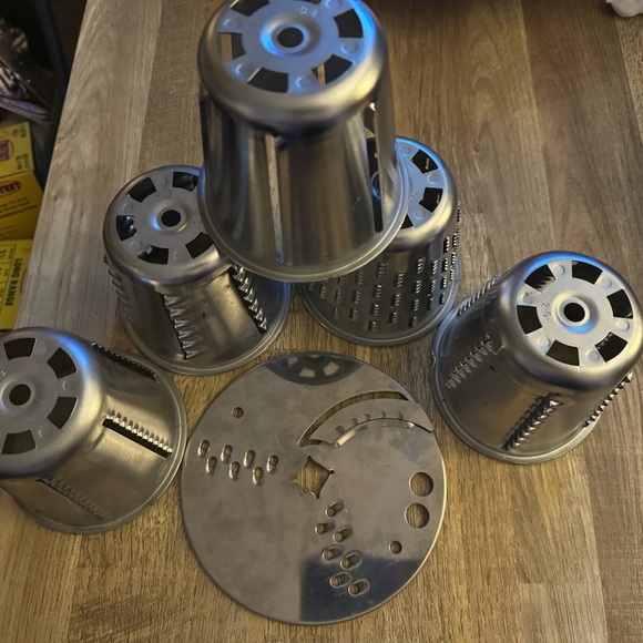 Kitchen | Vintage Saladmaster Food Processor Grater Shredder 5 Cone ...